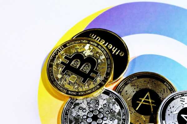 What Are Altcoins? The Ultimate Beginner’s Guide to Alternative ...